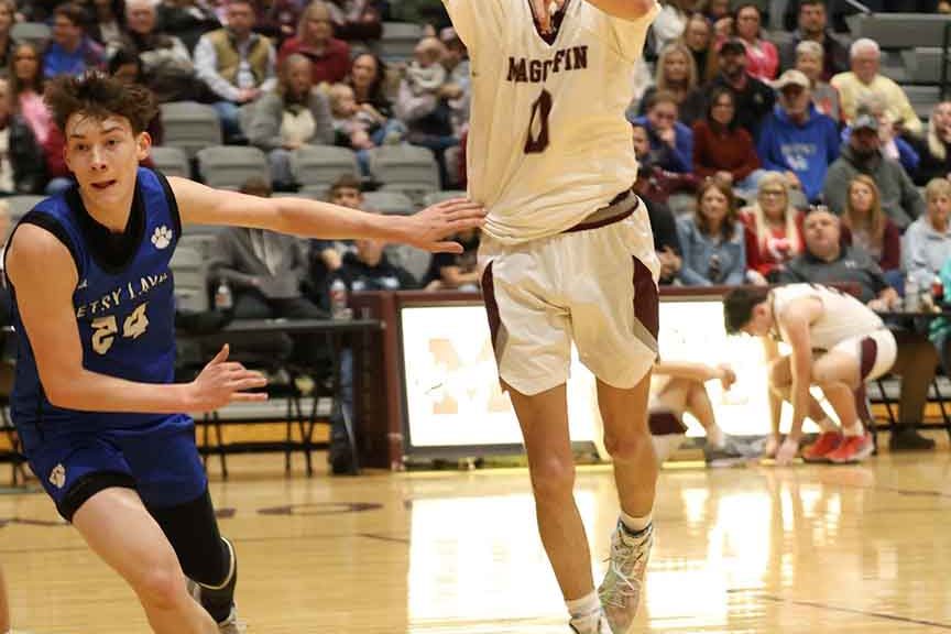 Hornets beat Betsy Layne on Senior Night – Salyersville Independent